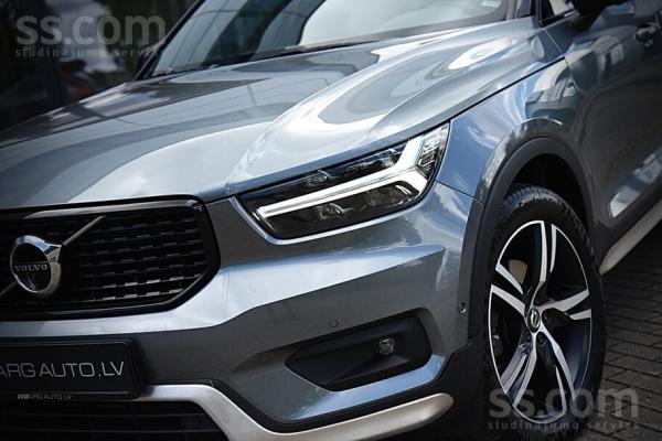 Grey Volvo XC40 2019 in Tukums, with an engine capacity of 2.00 L and mileage of 149 thousand km for 23490 €, photo 7 on AUTOMOTO.COM.LV