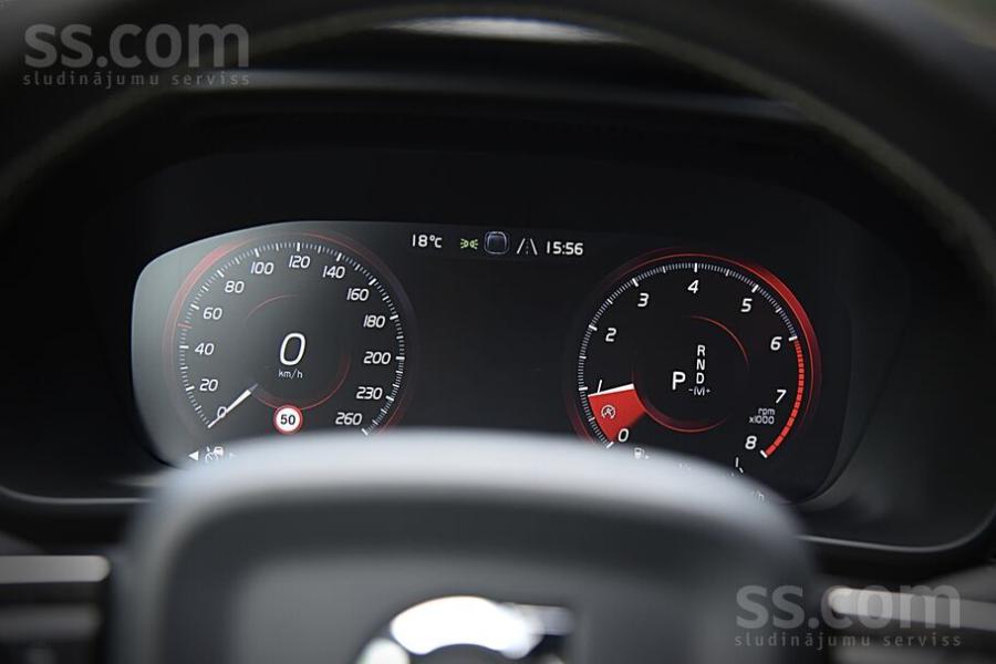 Pelēks Volvo XC40 2019 Tukums, ar dzinēja tilpumu 2.00 L un nobraukumu 149 tūkst. km par 23490 €, foto 15 vietnē AUTOMOTO.COM.LV