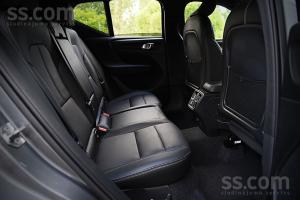 Pelēks Volvo XC40 2019 Tukums, ar dzinēja tilpumu 2.00 L un nobraukumu 149 tūkst. km par 23490 €, foto 24 vietnē AUTOMOTO.COM.LV