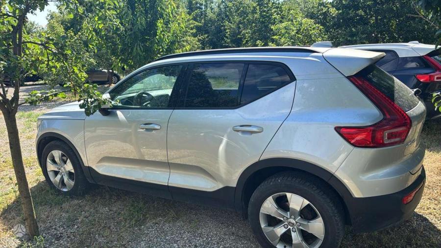 Серый Вольво XC40 2019 в Шяуляй, объемом двигателя 1.97 л и пробегом 220 тыс. км за 12700 €, фото 5 на AUTOMOTO.COM.LV