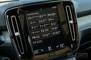 Серый Вольво XC40 2019 в Тукумс, объемом двигателя 2.00 л и пробегом 220 тыс. км за 18490 €, фото 16 на AUTOMOTO.COM.LV