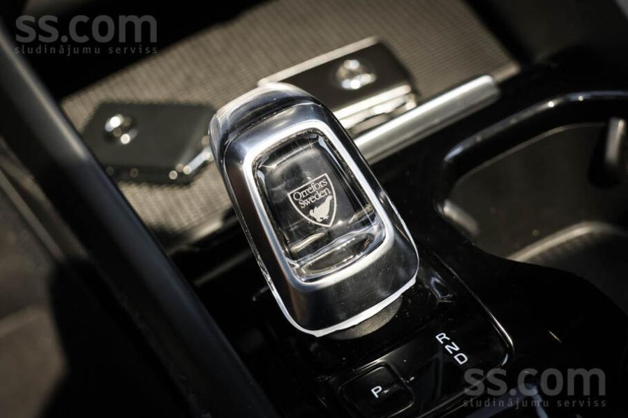 Серый Вольво XC40 2019 в Тукумс, объемом двигателя 2.00 л и пробегом 220 тыс. км за 18490 €, фото 20 на AUTOMOTO.COM.LV