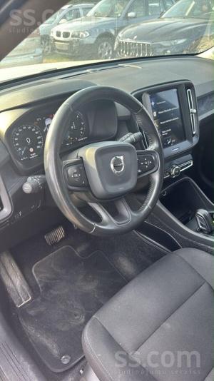 Серый Вольво XC40 2019 в Таллин, объемом двигателя 2.00 л и пробегом 0 тыс. км за 14000 €, фото 12 на AUTOMOTO.COM.LV