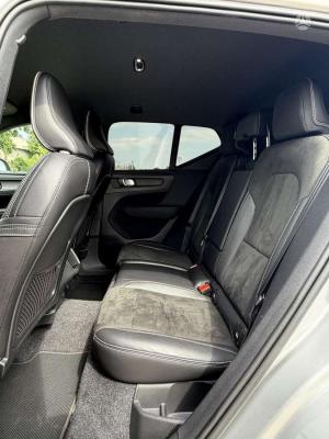 Серый Вольво XC40 2019 в Таураге, объемом двигателя 1.97 л и пробегом 152 тыс. км за 17900 €, фото 39 на AUTOMOTO.COM.LV