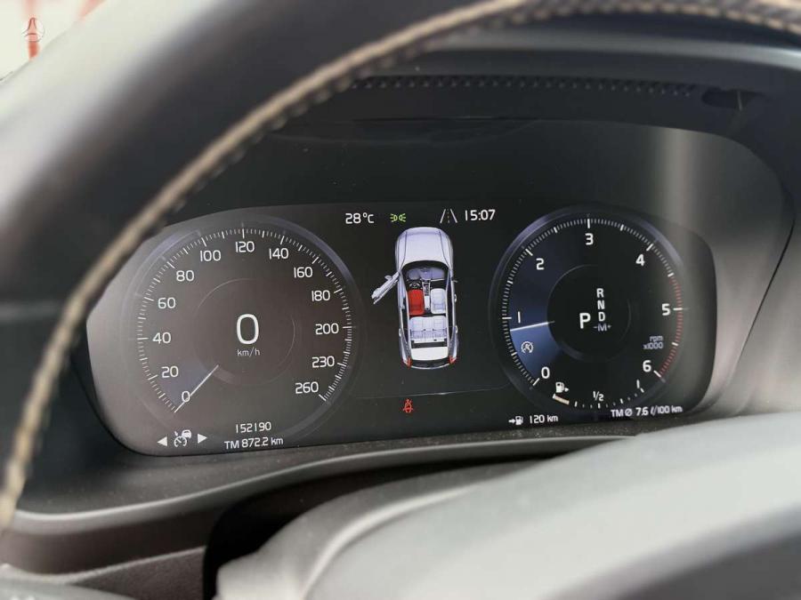 Серый Вольво XC40 2019 в Таураге, объемом двигателя 1.97 л и пробегом 152 тыс. км за 17900 €, фото 51 на AUTOMOTO.COM.LV