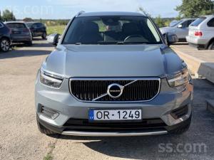Grey Volvo XC40 2019 in Riga, with an engine capacity of 1.50 L and mileage of 142 thousand km for 16500 €, photo 3 on AUTOMOTO.COM.LV