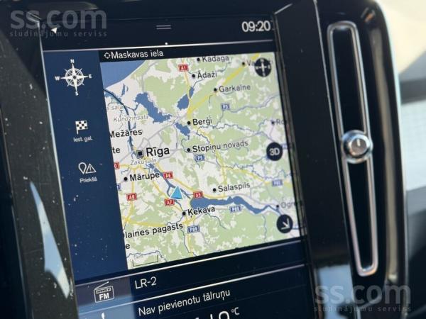 Grey Volvo XC40 2019 in Riga, with an engine capacity of 1.50 L and mileage of 142 thousand km for 16500 €, photo 10 on AUTOMOTO.COM.LV