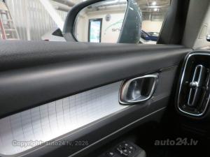 Grey Volvo XC40 2019 in Tallinn, with an engine capacity of 2.00 L and mileage of 114 thousand km for 21500 €, photo 7 on AUTOMOTO.COM.LV