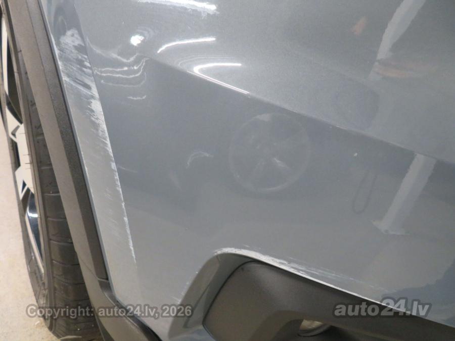 Grey Volvo XC40 2019 in Tallinn, with an engine capacity of 2.00 L and mileage of 114 thousand km for 21500 €, photo 11 on AUTOMOTO.COM.LV
