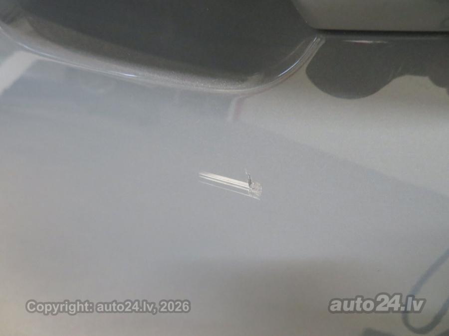 Grey Volvo XC40 2019 in Tallinn, with an engine capacity of 2.00 L and mileage of 114 thousand km for 21500 €, photo 12 on AUTOMOTO.COM.LV