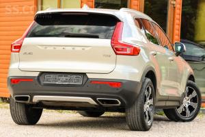 Pelēks Volvo XC40 2019 Tukums, ar dzinēja tilpumu 2.00 L un nobraukumu 210 tūkst. km par 17590 €, foto 4 vietnē AUTOMOTO.COM.LV