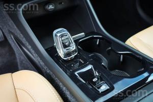 Pelēks Volvo XC40 2019 Tukums, ar dzinēja tilpumu 2.00 L un nobraukumu 210 tūkst. km par 17590 €, foto 17 vietnē AUTOMOTO.COM.LV