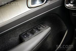 Pelēks Volvo XC40 2019 Tukums, ar dzinēja tilpumu 2.00 L un nobraukumu 210 tūkst. km par 17590 €, foto 20 vietnē AUTOMOTO.COM.LV