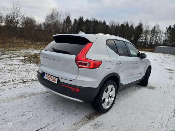 Pelēks Volvo XC40 2020 Viļņa, ar dzinēja tilpumu 1.97 L un nobraukumu 150 tūkst. km par 19500 €, foto 5 vietnē AUTOMOTO.COM.LV