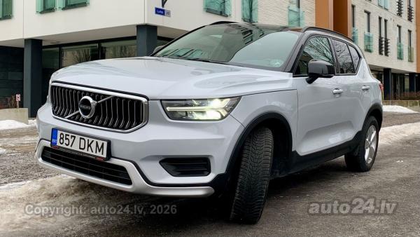 Grey Volvo XC40 2020 in Tallinn, with an engine capacity of 2.00 L and mileage of 36 thousand km for 29990 €, photo 1 on AUTOMOTO.COM.LV