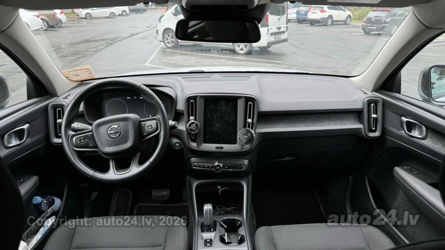 Серый Вольво XC40 2020 в Таллин, объемом двигателя 2.00 л и пробегом 36 тыс. км за 29990 €, фото 4 на AUTOMOTO.COM.LV