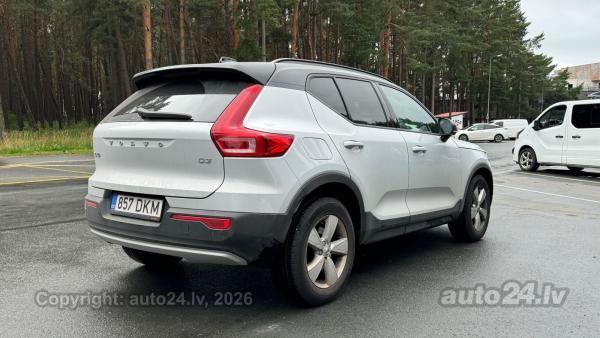 Grey Volvo XC40 2020 in Tallinn, with an engine capacity of 2.00 L and mileage of 36 thousand km for 29990 €, photo 6 on AUTOMOTO.COM.LV