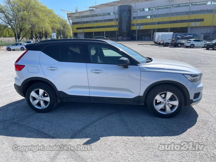 Серый Вольво XC40 2020 в Таллин, объемом двигателя 2.00 л и пробегом 36 тыс. км за 29990 €, фото 24 на AUTOMOTO.COM.LV
