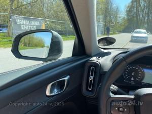 Серый Вольво XC40 2020 в Таллин, объемом двигателя 2.00 л и пробегом 36 тыс. км за 29990 €, фото 31 на AUTOMOTO.COM.LV