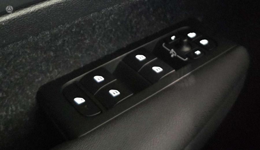 Серый Вольво XC40 2020 в Шяуляй, объемом двигателя 1.97 л и пробегом 46 тыс. км за 26400 €, фото 14 на AUTOMOTO.COM.LV