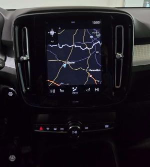 Серый Вольво XC40 2020 в Шяуляй, объемом двигателя 1.97 л и пробегом 46 тыс. км за 26400 €, фото 20 на AUTOMOTO.COM.LV