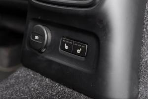 Серый Вольво XC40 2020 в Рига, объемом двигателя 1.50 л и пробегом 131 тыс. км за 22500 €, фото 10 на AUTOMOTO.COM.LV