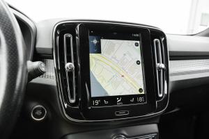 Серый Вольво XC40 2020 в Рига, объемом двигателя 1.50 л и пробегом 131 тыс. км за 22500 €, фото 30 на AUTOMOTO.COM.LV