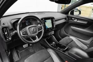 Серый Вольво XC40 2020 в Рига, объемом двигателя 1.50 л и пробегом 131 тыс. км за 22500 €, фото 32 на AUTOMOTO.COM.LV