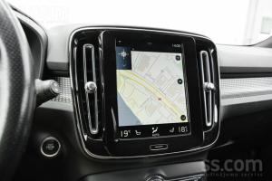 Серый Вольво XC40 2020 в Рига, объемом двигателя 1.50 л и пробегом 131 тыс. км за 22500 €, фото 30 на AUTOMOTO.COM.LV