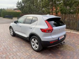 Grey Volvo XC40 2020 in Klaipeda, with an engine capacity of 1.97 L and mileage of 239 thousand km for 17450 €, photo 3 on AUTOMOTO.COM.LV
