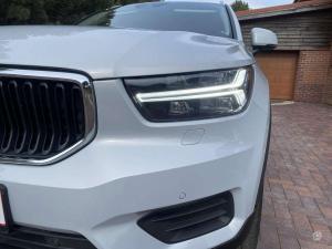 Grey Volvo XC40 2020 in Klaipeda, with an engine capacity of 1.97 L and mileage of 239 thousand km for 17450 €, photo 9 on AUTOMOTO.COM.LV