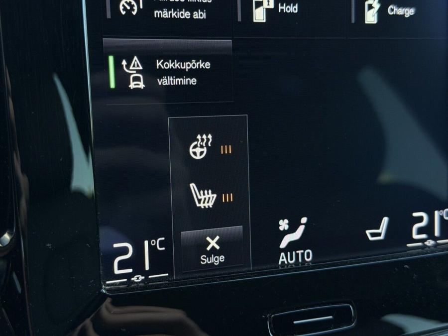 Pelēks Volvo XC40 2020 Pērnava, ar dzinēja tilpumu 1.50 L un nobraukumu 218 tūkst. km par 19900 €, foto 11 vietnē AUTOMOTO.COM.LV