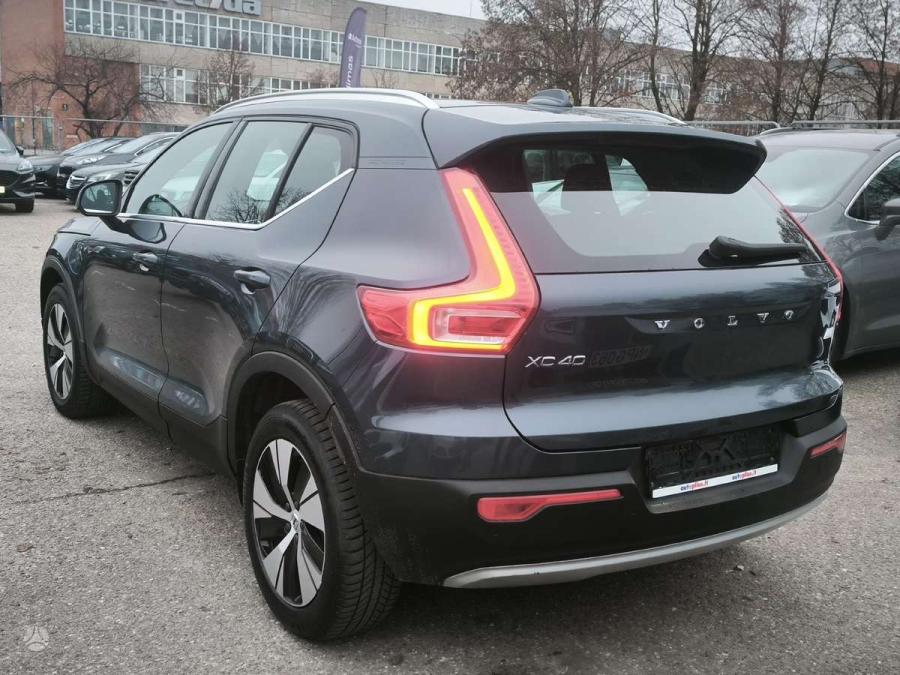 Pelēks Volvo XC40 2021 Šauļi, ar dzinēja tilpumu 1.48 L un nobraukumu 151 tūkst. km par 19500 €, foto 6 vietnē AUTOMOTO.COM.LV
