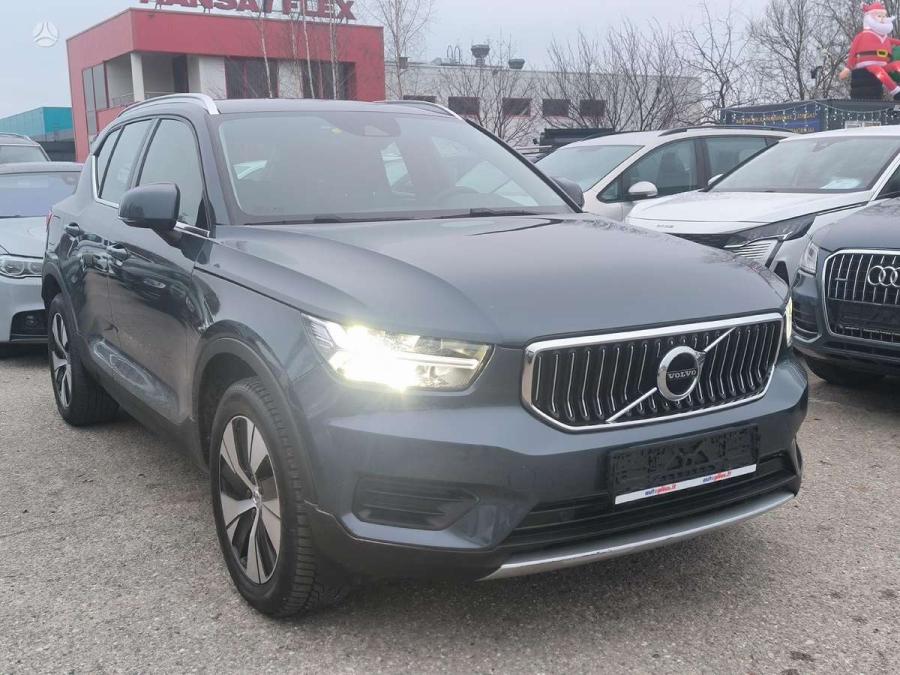 Pelēks Volvo XC40 2021 Šauļi, ar dzinēja tilpumu 1.48 L un nobraukumu 151 tūkst. km par 19500 €, foto 7 vietnē AUTOMOTO.COM.LV