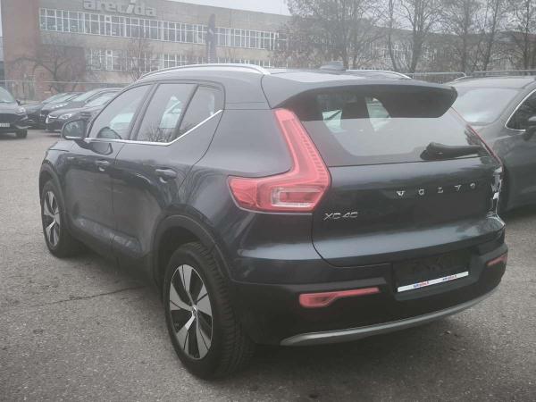 Pelēks Volvo XC40 2021 Šauļi, ar dzinēja tilpumu 1.48 L un nobraukumu 151 tūkst. km par 19500 €, foto 9 vietnē AUTOMOTO.COM.LV