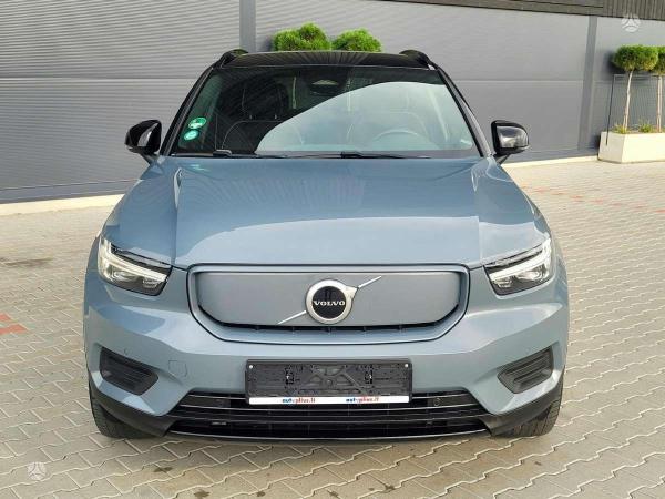 Pelēks Volvo XC40 2021 Šauļi, ar dzinēja tilpumu 0.00 L un nobraukumu 109 tūkst. km par 25750 €, foto 3 vietnē AUTOMOTO.COM.LV
