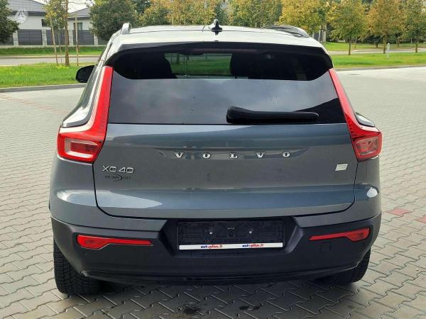 Pelēks Volvo XC40 2021 Šauļi, ar dzinēja tilpumu 0.00 L un nobraukumu 109 tūkst. km par 25750 €, foto 6 vietnē AUTOMOTO.COM.LV