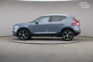Grey Volvo XC40 2021 in Kaunas, with an engine capacity of 0.00 L and mileage of 90 thousand km for 31184 €, photo 4 on AUTOMOTO.COM.LV
