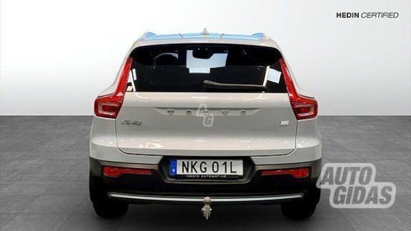 Grey Volvo XC40 2021 in Kaunas, with an engine capacity of 0.00 L and mileage of 93 thousand km for 31269 €, photo 7 on AUTOMOTO.COM.LV