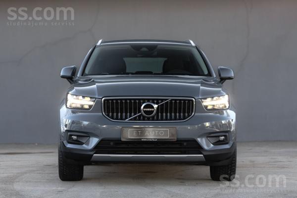 Pelēks Volvo XC40 2021 Jelgava, ar dzinēja tilpumu 1.50 L un nobraukumu 225 tūkst. km par 19000 €, foto 3 vietnē AUTOMOTO.COM.LV