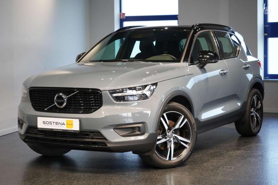 Grey Volvo XC40 2021 in Vilnius, with an engine capacity of 1.97 L and mileage of 113 thousand km for 24900 €, photo 1 on AUTOMOTO.COM.LV
