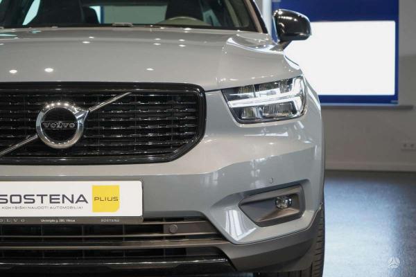 Серый Вольво XC40 2021 в Вильнюс, объемом двигателя 1.97 л и пробегом 113 тыс. км за 24900 €, фото 5 на AUTOMOTO.COM.LV