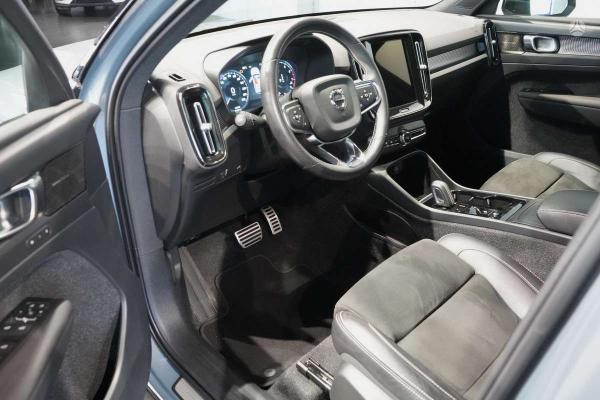 Серый Вольво XC40 2021 в Вильнюс, объемом двигателя 1.97 л и пробегом 113 тыс. км за 24900 €, фото 8 на AUTOMOTO.COM.LV