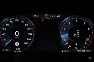 Grey Volvo XC40 2021 in Vilnius, with an engine capacity of 1.97 L and mileage of 113 thousand km for 24900 €, photo 23 on AUTOMOTO.COM.LV