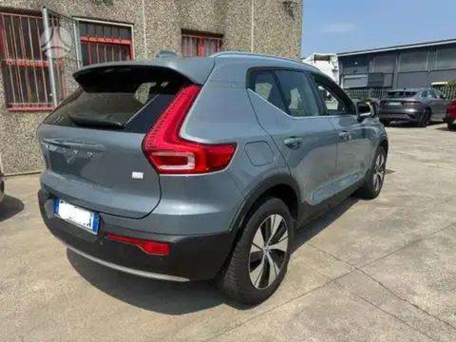 Pelēks Volvo XC40 2021 Kauņa, ar dzinēja tilpumu 1.48 L un nobraukumu 99 tūkst. km par 20950 €, foto 7 vietnē AUTOMOTO.COM.LV