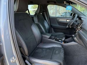 Pelēks Volvo XC40 2021 Kauņa, ar dzinēja tilpumu 1.48 L un nobraukumu 151 tūkst. km par 22500 €, foto 12 vietnē AUTOMOTO.COM.LV