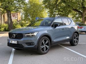Серый Вольво XC40 2021 в Лиепая, объемом двигателя 1.50 л и пробегом 83 тыс. км за 26500 €, фото 4 на AUTOMOTO.COM.LV
