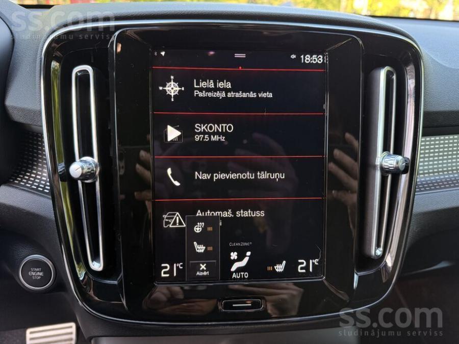 Серый Вольво XC40 2021 в Лиепая, объемом двигателя 1.50 л и пробегом 83 тыс. км за 26500 €, фото 13 на AUTOMOTO.COM.LV