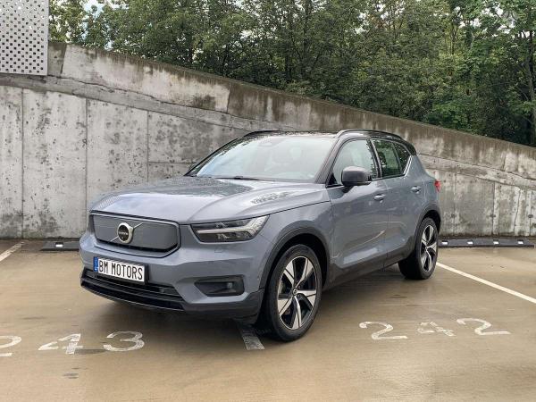 Серый Вольво XC40 2021 в Вильнюс, объемом двигателя 0.00 л и пробегом 153 тыс. км за 19999 €, фото 2 на AUTOMOTO.COM.LV