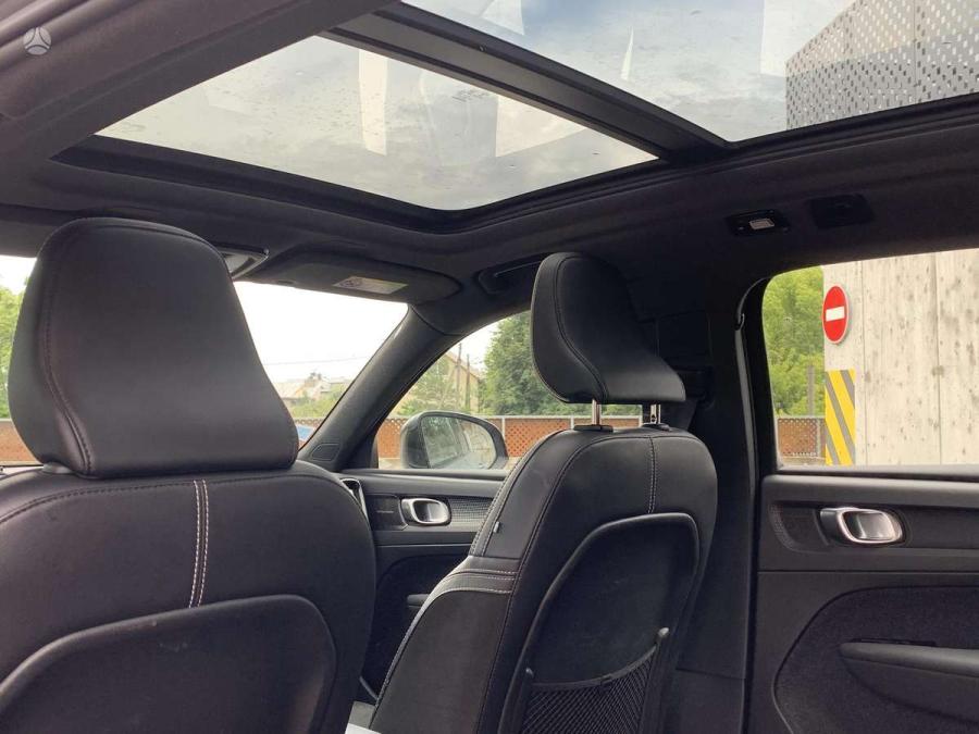 Grey Volvo XC40 2021 in Vilnius, with an engine capacity of 0.00 L and mileage of 153 thousand km for 19999 €, photo 15 on AUTOMOTO.COM.LV